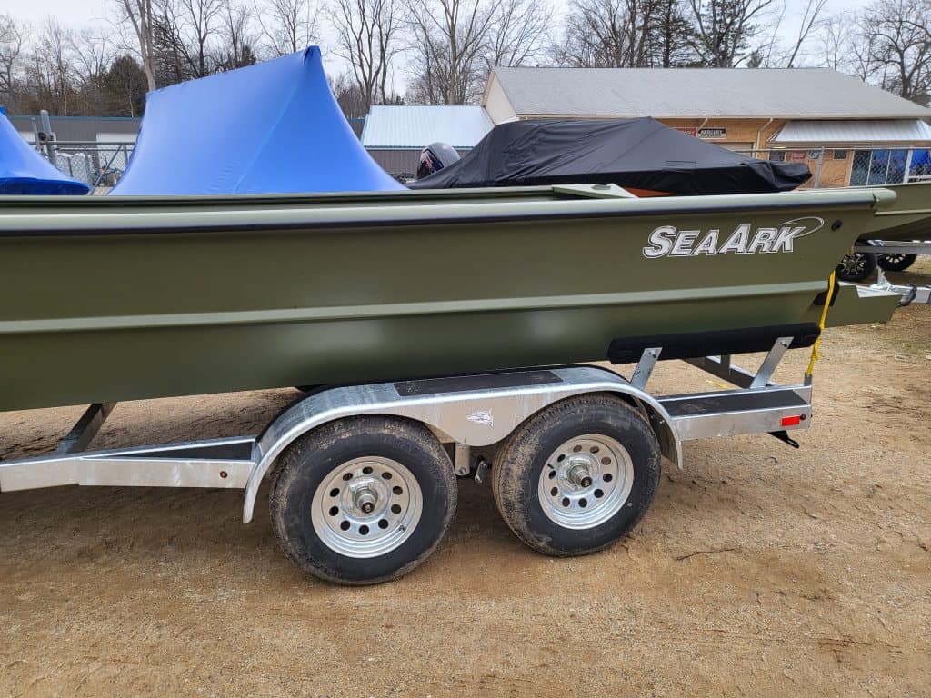 SeaArk 2472-MVT - New 2024 - Camp & Cruise