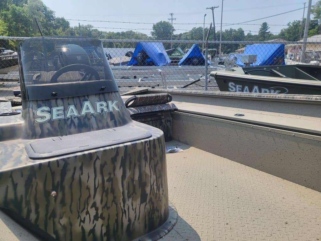 SeaArk Shadow 18 SC - New 2024 - Camp & Cruise